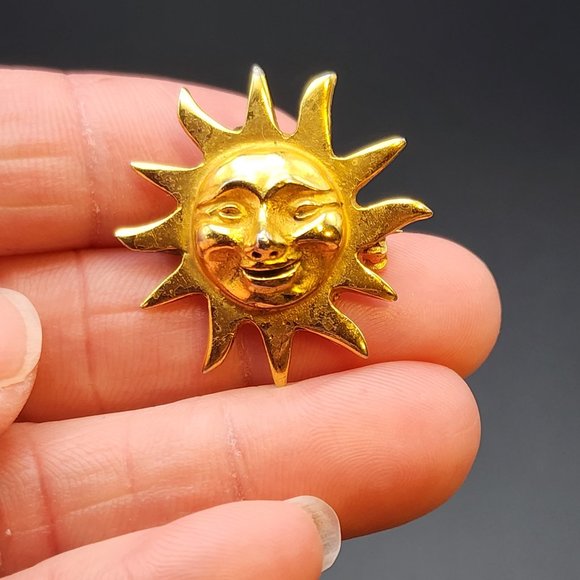 Alva Studios | Jewelry | Alva Studios Vintage Small Museum Replica Sun Brooch | Poshmark